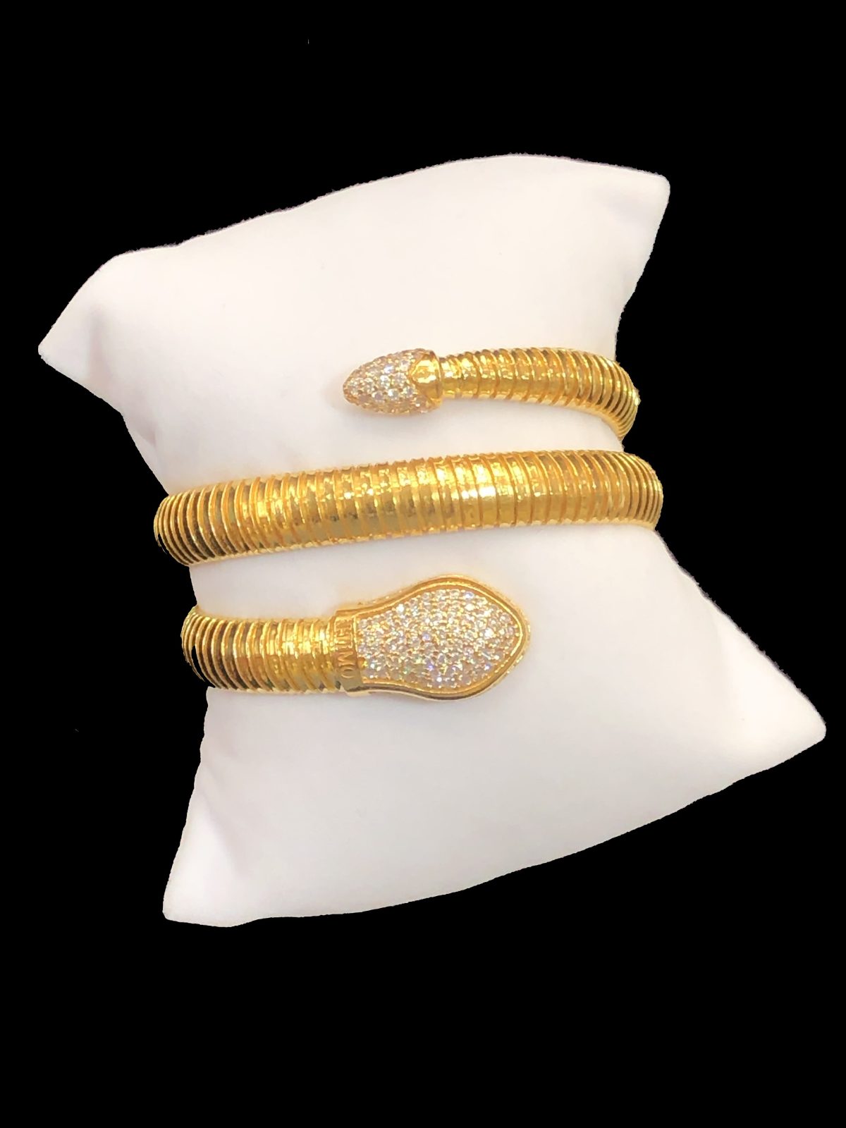 Yellow Gold Bangles | Alquds Jewelry