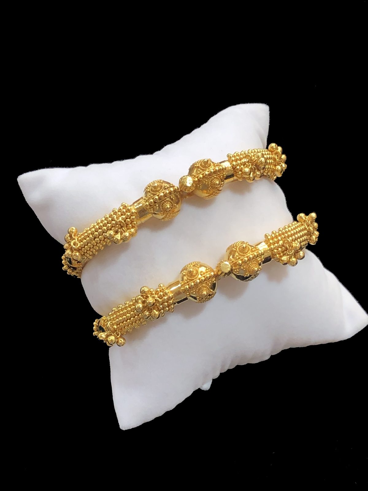 Yellow Gold Bangles | Alquds Jewelry